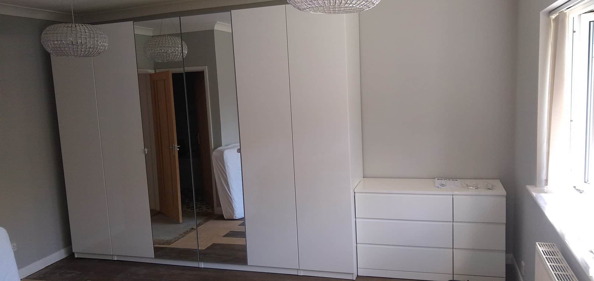 Pax Wardrobe Assembly